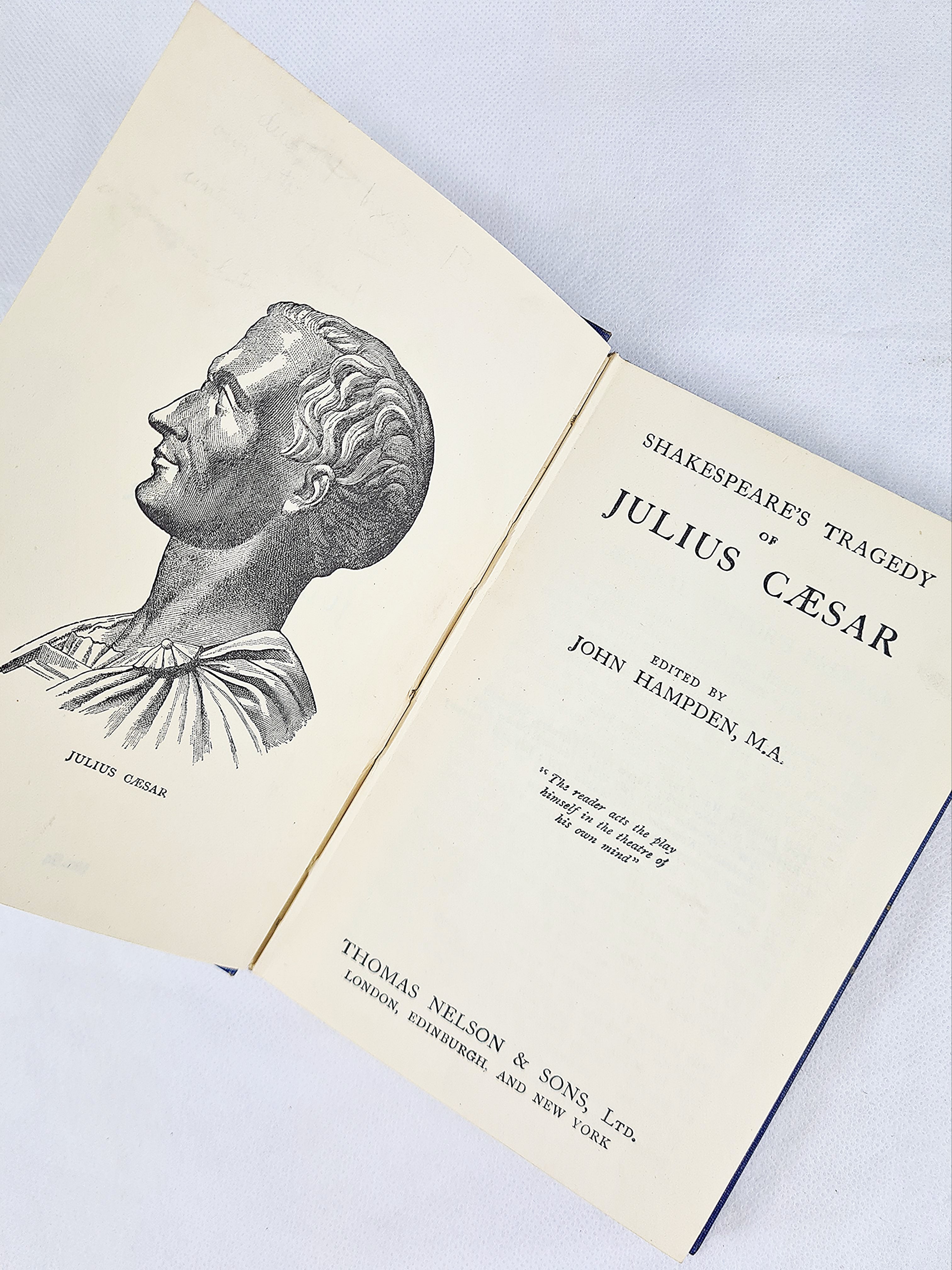 Julius Caesar, William Shakespear (A Play) – thevintagebookcompany